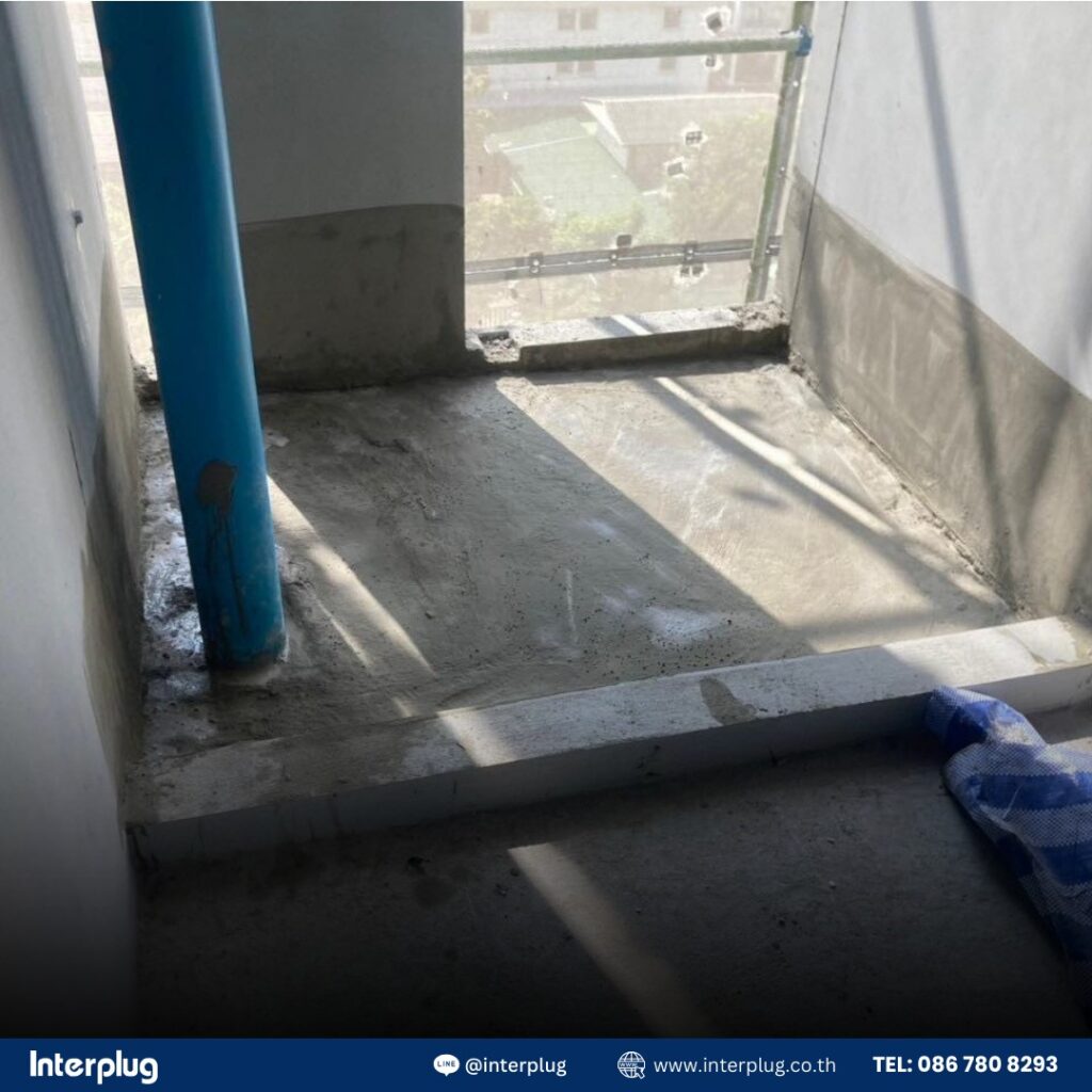 แก้ปัญหาน้ำรั่วซึมระเบียง ไว้ใจผู้เชี่ยวชาญงานกันซึม INTERPLUG – Interplug